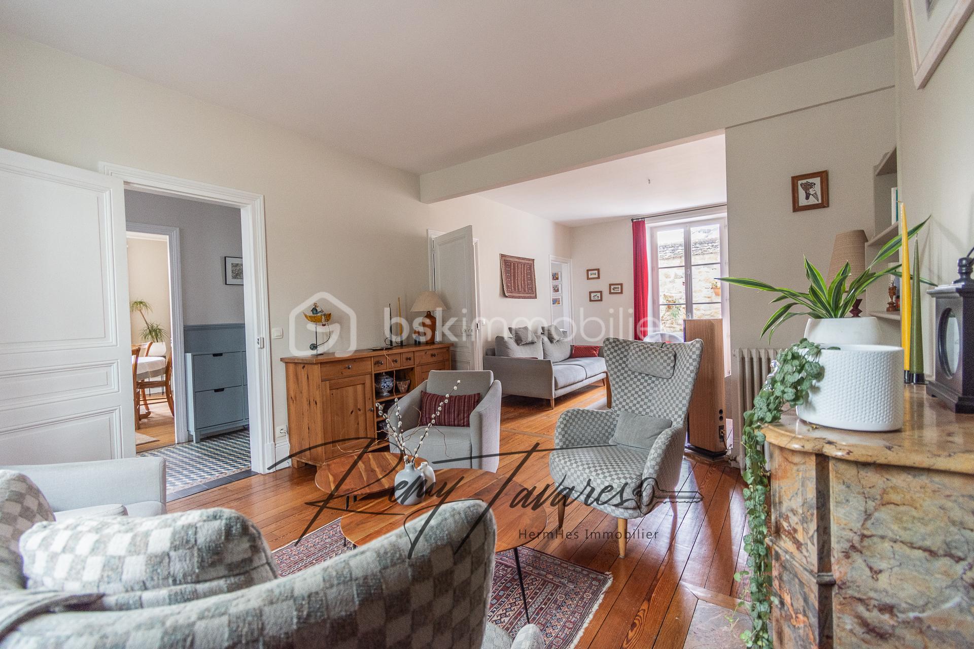 Demeure de 170 m² à Fontainebleau | Réseau national BSK immobilier ...