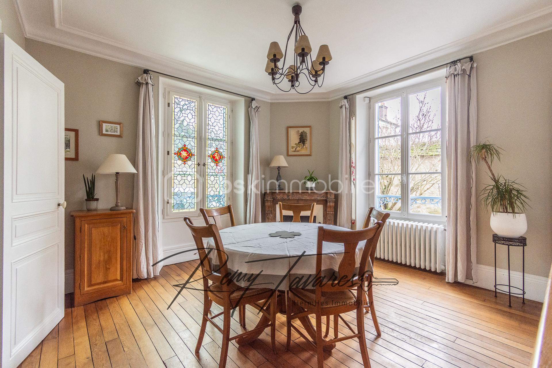 Demeure de 170 m² à Fontainebleau | Réseau national BSK immobilier ...