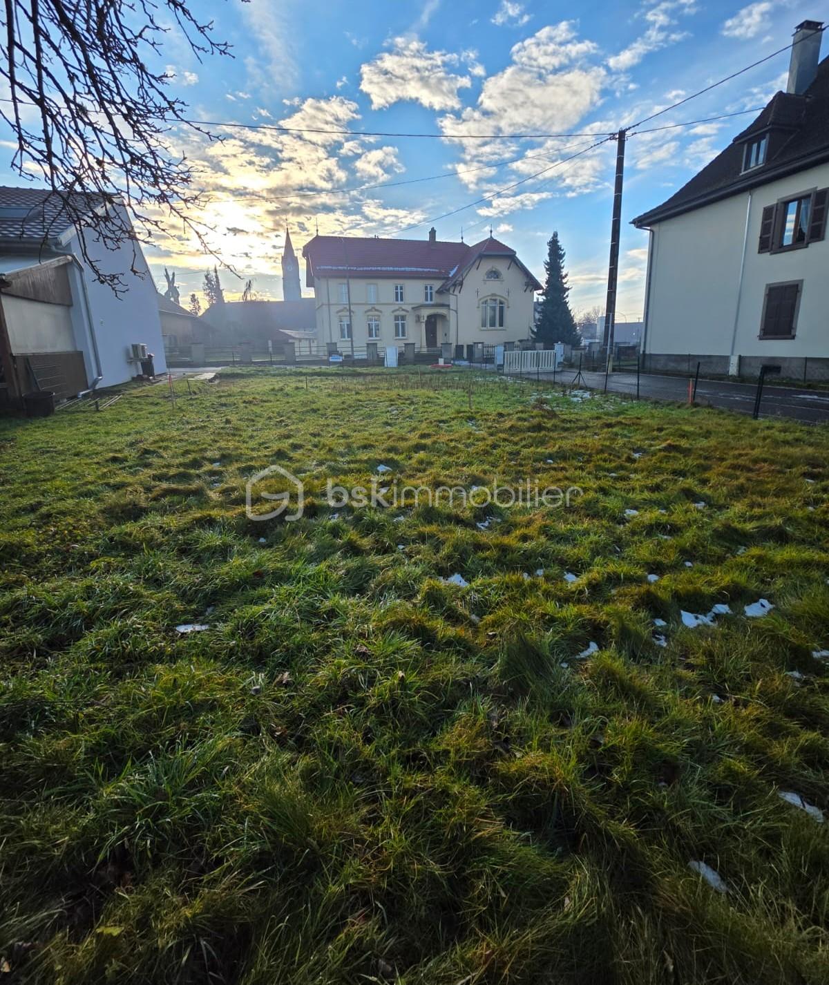 Terrain de 341 m² à Montreux-Vieux | Réseau national BSK immobilier ...
